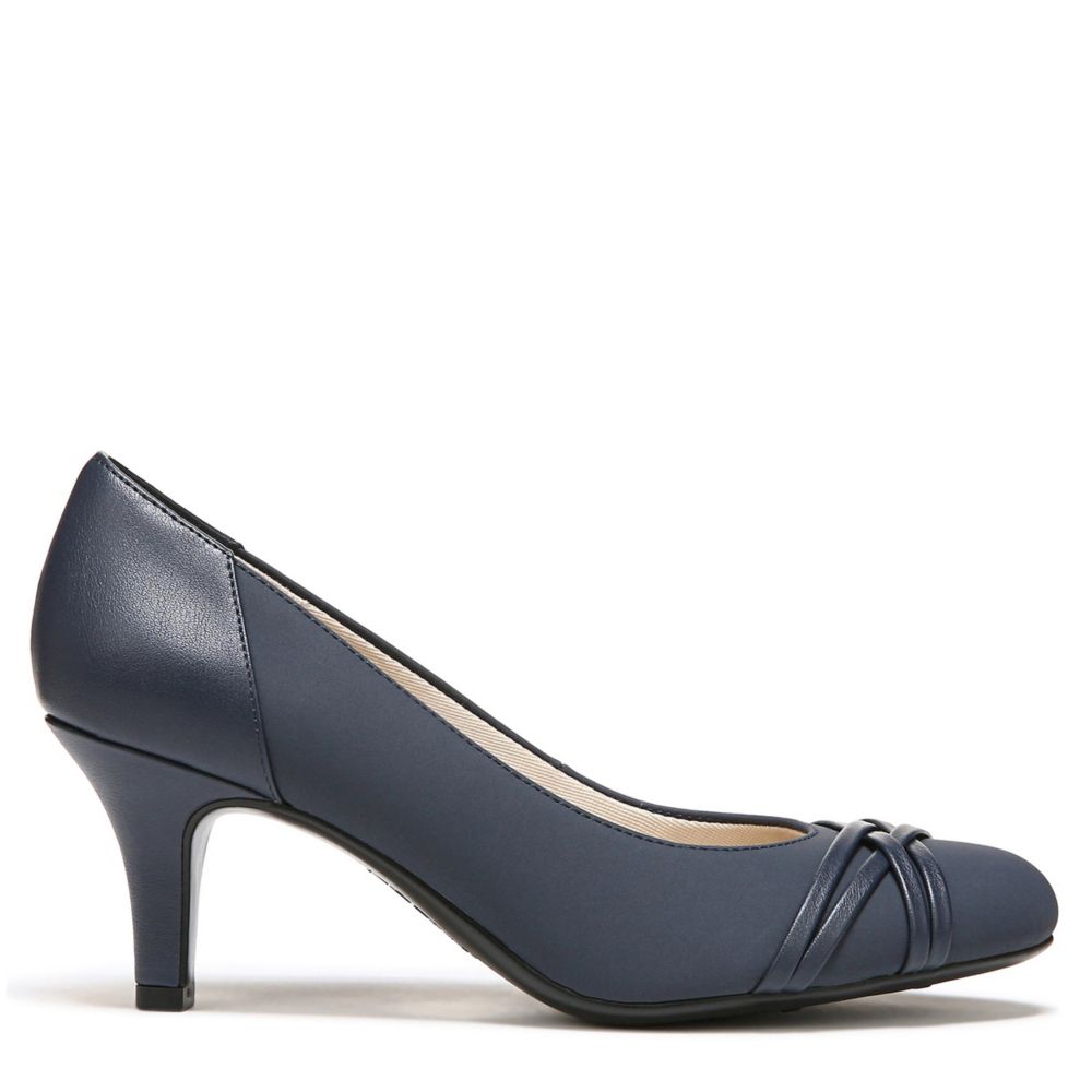 Navy Lifestride Womens Pascal Pump | Rack Room Shoes