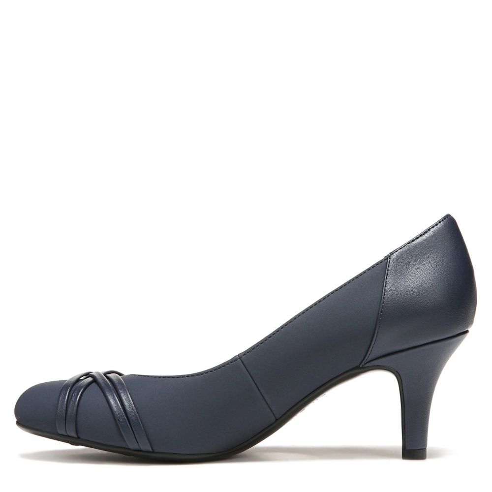 Navy Lifestride Womens Pascal Pump | Rack Room Shoes