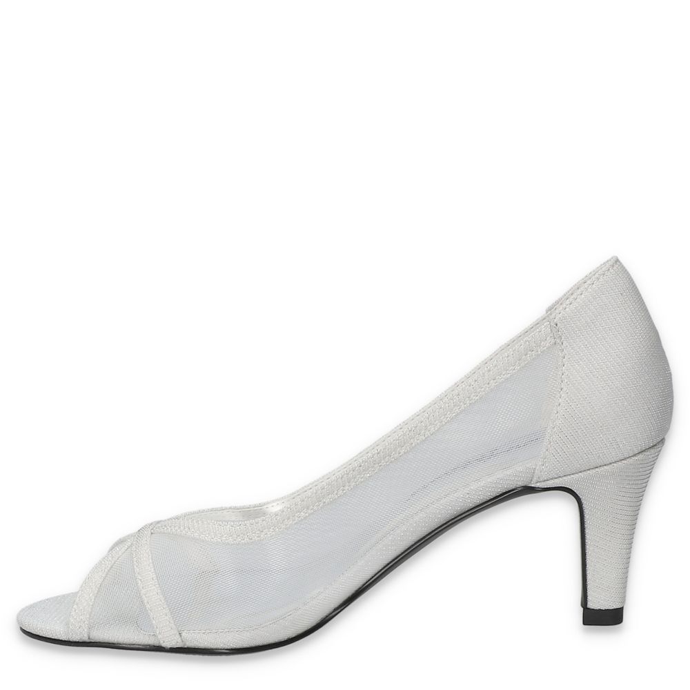 White Easy Street Womens Picaboo Pump | Rack Room Shoes