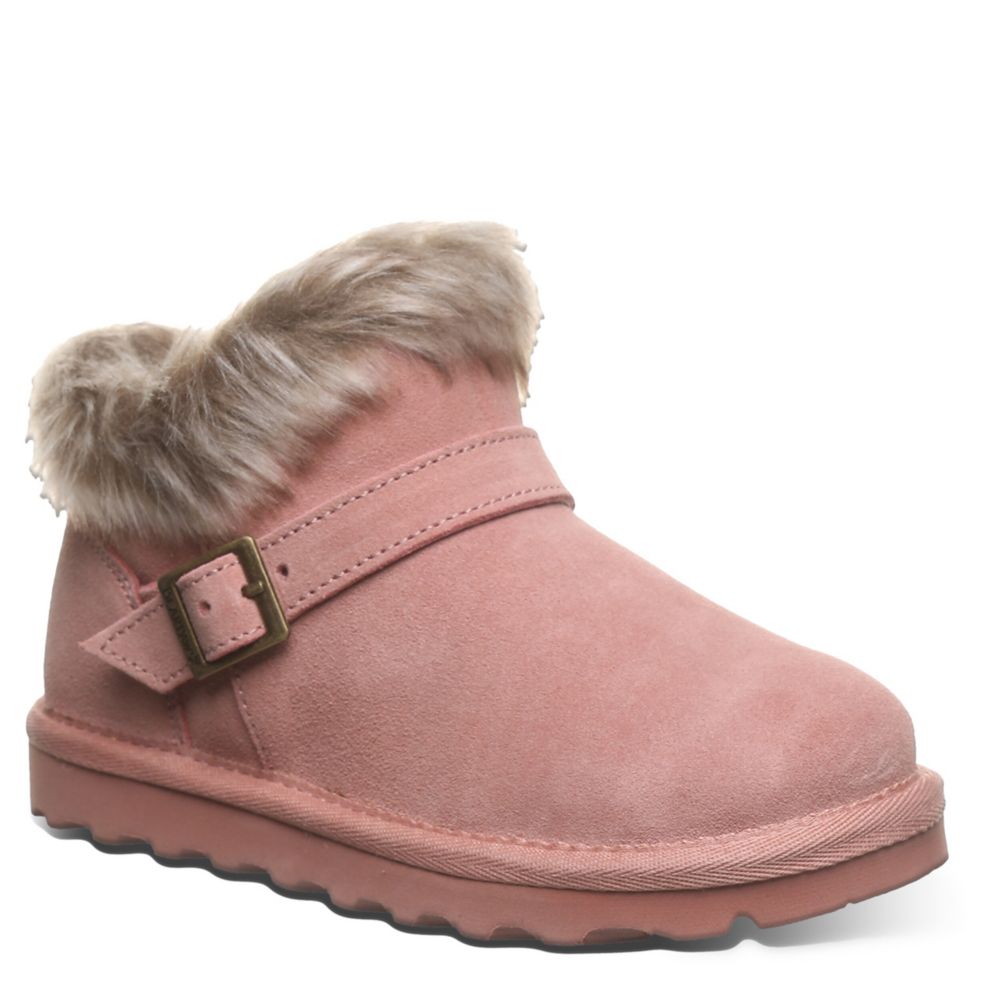 Uggs rack room shoes store